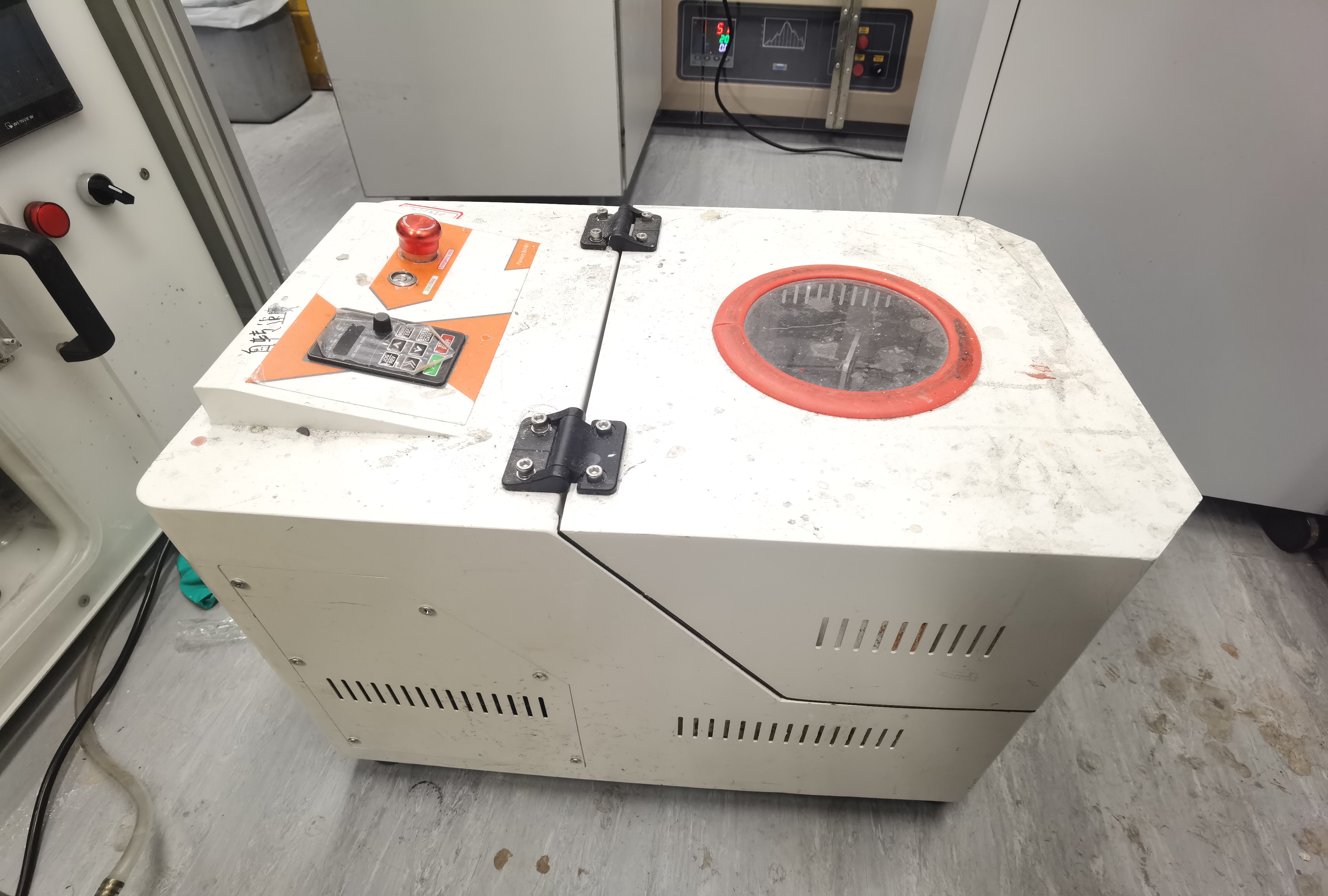 ZB Yang Lab: Facilities